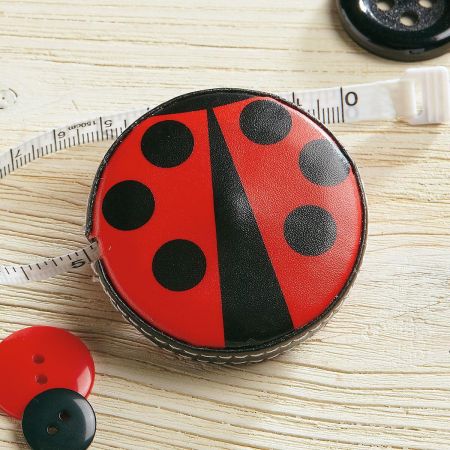 Tape Measure Realistic Ladybugs Retractable Measuring Tape Tools Home ...